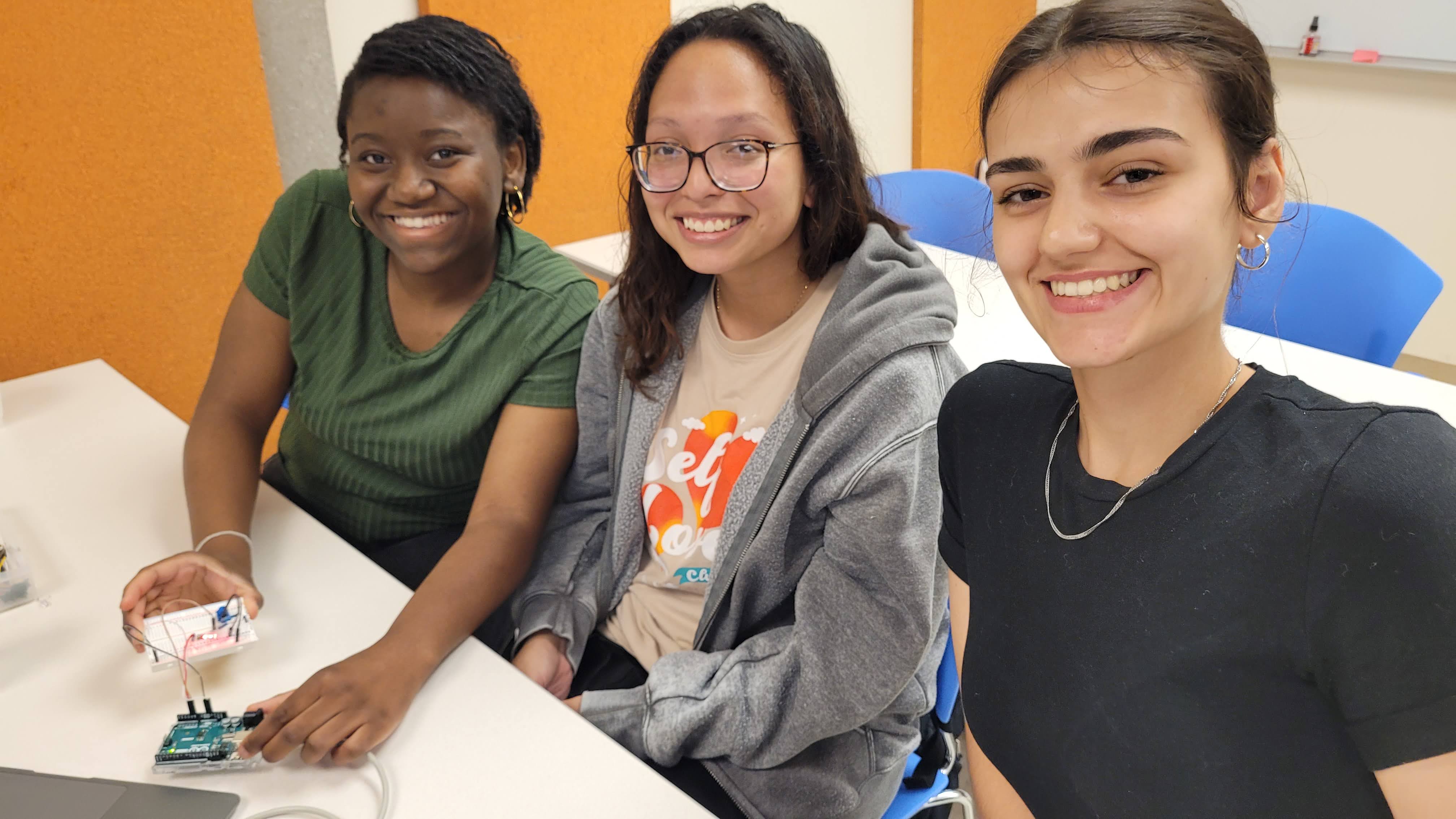 SURPh – SU Physics Community and Outreach